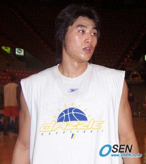 'SK-KTF 3대3 트레이드' 방성윤, SK 통해 국내 복귀