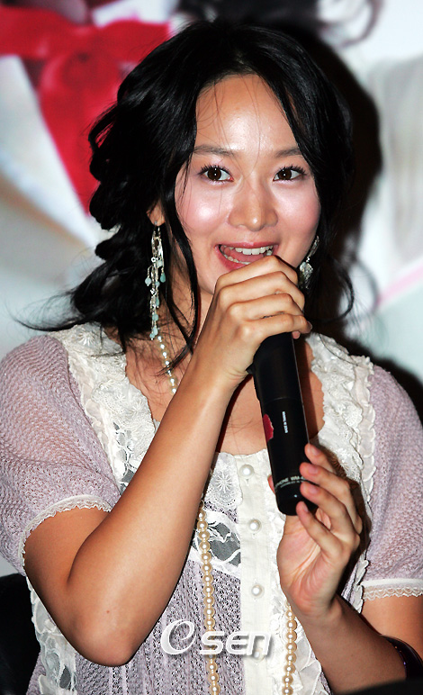 [사진]이유하, "솔직히 변비로 고생한적 있어요"