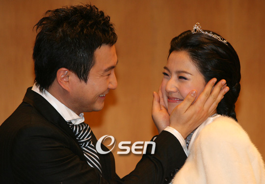 [사진]주영훈, 너무 예쁜 그녀