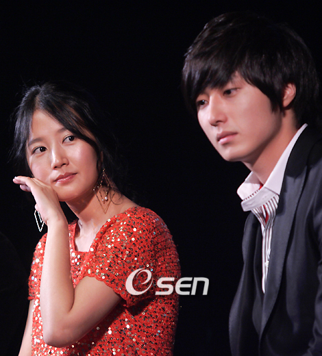 [사진]정일우 향한 임정은의 따스한 눈빛