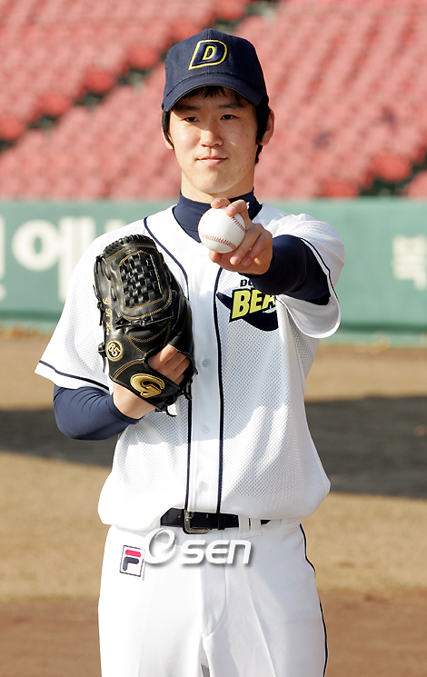 [사진]진야곱,'두산 마운드에 새로 들어왔습니다!'