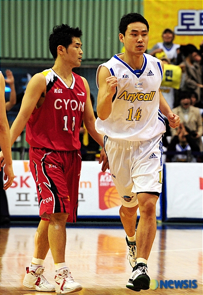 박훈근, KBL 5번째 정규시즌 500경기 출장