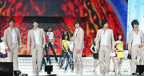 첫 亞투어 SS501 日부도칸 공연 발표