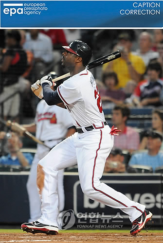 CORRECTION USA BASEBALL MLB