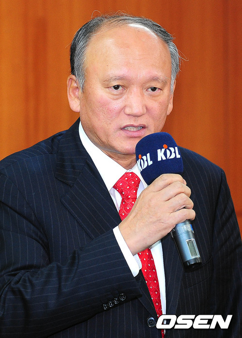 [사진]심용섭 단장, '김승현 선수와 화해했습니다'