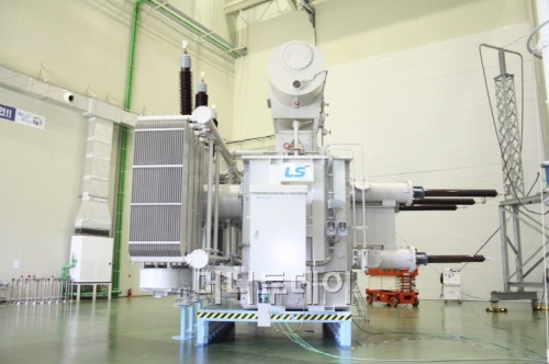 LS산전, 제주에 HVDC 변환용 변압기 설치