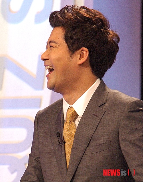 전현무 아나운서→'MC 전현무'..KBS 사직