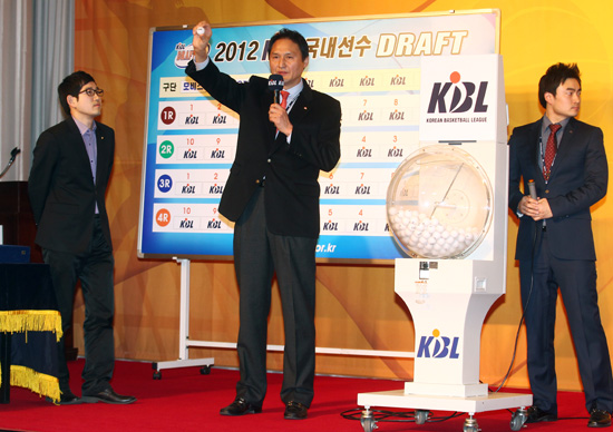 '박건연 아들 참가 화제' KBL, 드래프트 참가자 5명 추가