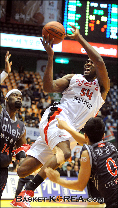 [BK포토] KGC 키브웨 트림, "슛 폼은 중요치 않다"