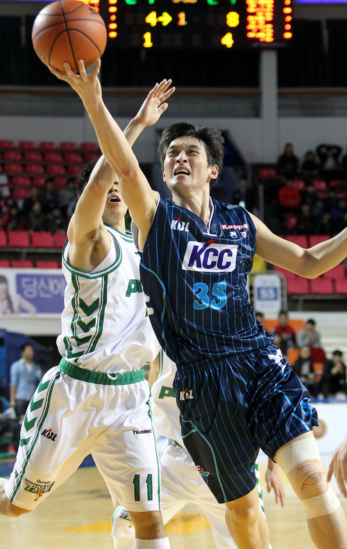 '최지훈 18점' KCC, 4연패 탈출.. 동부는 7연패(종합)