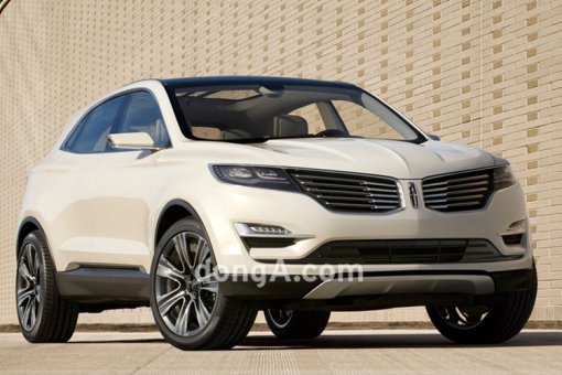 포드의 미래, 소형 SUV 'MKC 콘셉트'로 밝혀