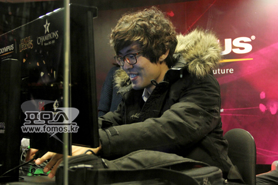 [IEM7 LOL]한 타는 역시 CJ 블레이즈! SK텔레콤 잡고 1:0(B-1경기)