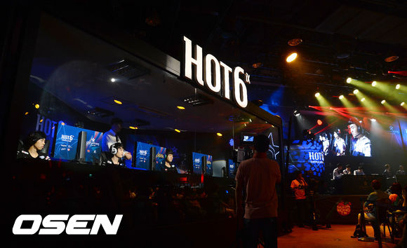 [사진]뜨거운 경기 펼치는 롤챔프 'LG IM 2-나진 화이트 실드'