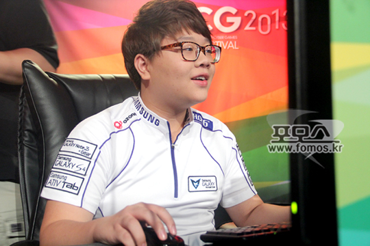 [WCG 대표선발]삼성 블루, 놀라운 경기력으로 SKT 2팀 완파(1세트)