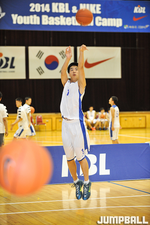 [KBL & NIKE 캠프] 임호중 강재구 '완벽할때까지 다시'