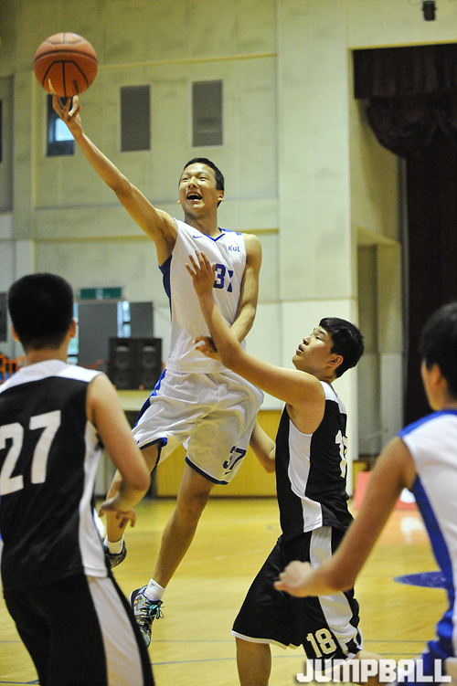 [KBL & NIKE 캠프] 송도중 윤성현 '빠르게 림을 향해 레이업'