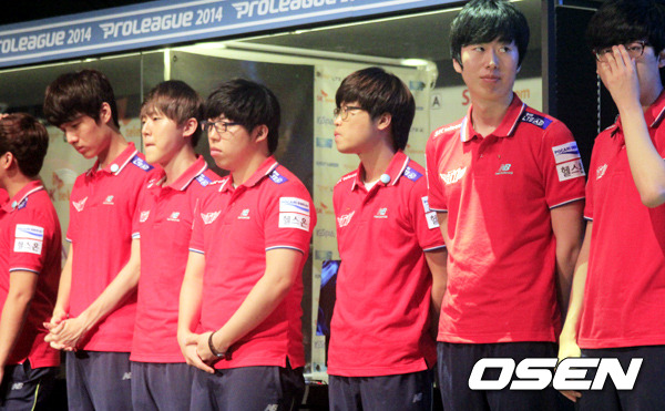 방태수 3킬 대활약..진에어, SKT 꺾고 프로리그 4R 우승(종합 2보)