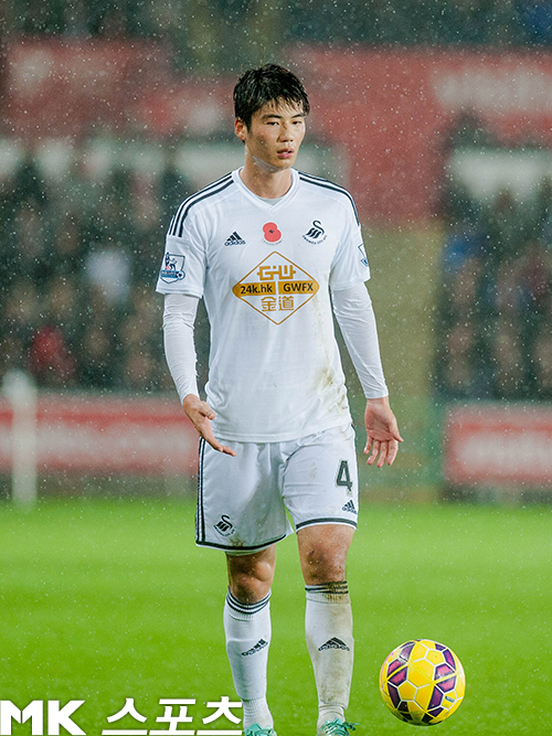 기성용 활동량, EPL '전체 4위 '차지