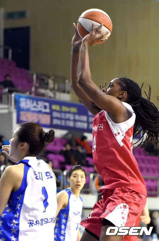 [사진]하지스,'끝까지 최선을 다해서'