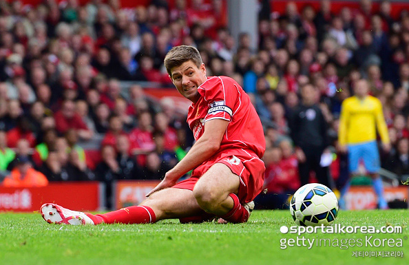 [EPL 37R] 리버풀, '제라드 고별전'서 C.팰리스에 1-3 역전패..이청용, 4년 만의 EPL 선발