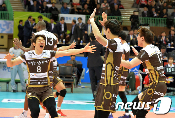 [프로배구]기업은행, KGC 완파..KOVO컵 결승행 (종합)