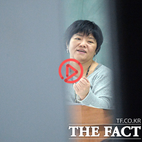 [쿠키영상] 그 아빠에 그 딸 전두환 장녀 전효선 교수 예습 안 해왔다는 이유로 무더기 결석 처리