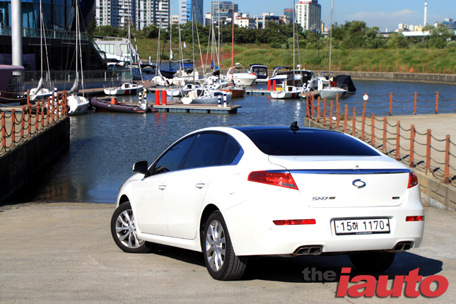 [시승기] 르노삼성 SM7 노바 LPe, 색다른 바람 | 더아이오토