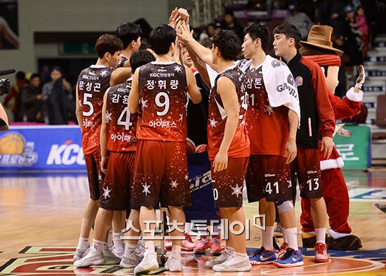 [ST포토]안양 KGC 선수단, 오늘 경기의 주인공