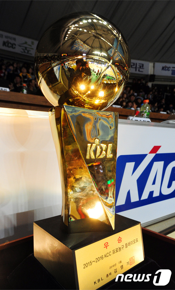 '2015-16 KCC프로농수 우승컵 주인은 누구?'
