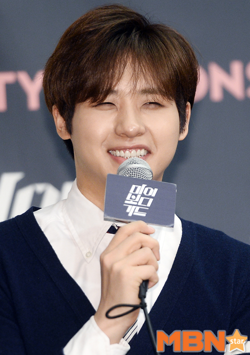 B1A4 신우 '눈웃음이 매력적' [MBN포토]