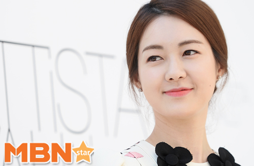 이요원 '흠잡을데 없는 도자기 피부' [MBN포토]