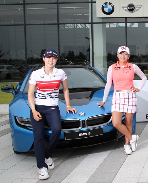 [KLPGA]이정민·이보미, "BMW i8 탐나네요~"