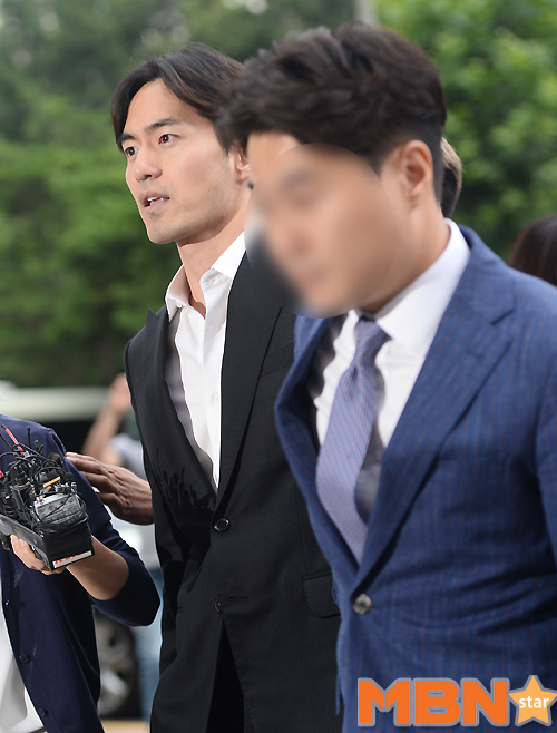 이진욱 '조사 성실히 받겠습니다' [MBN포토]