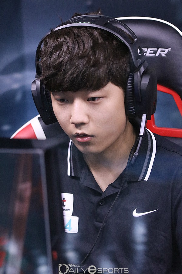 [롤챔스 서머] '썸데이' 김찬호, 하루 200P로 공동 2위..MVP 순위