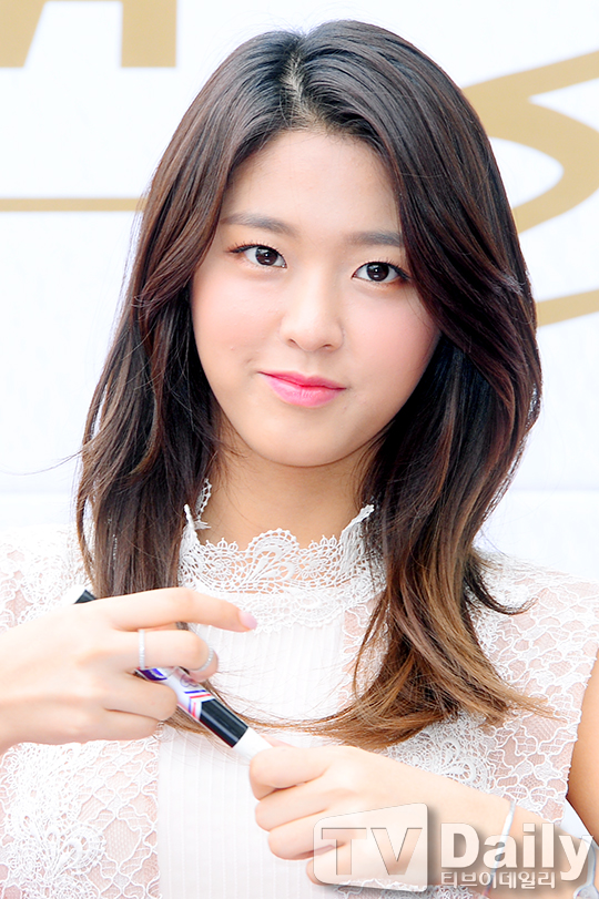 [TD포토] AOA 설현 '빠져드는 눈빛'