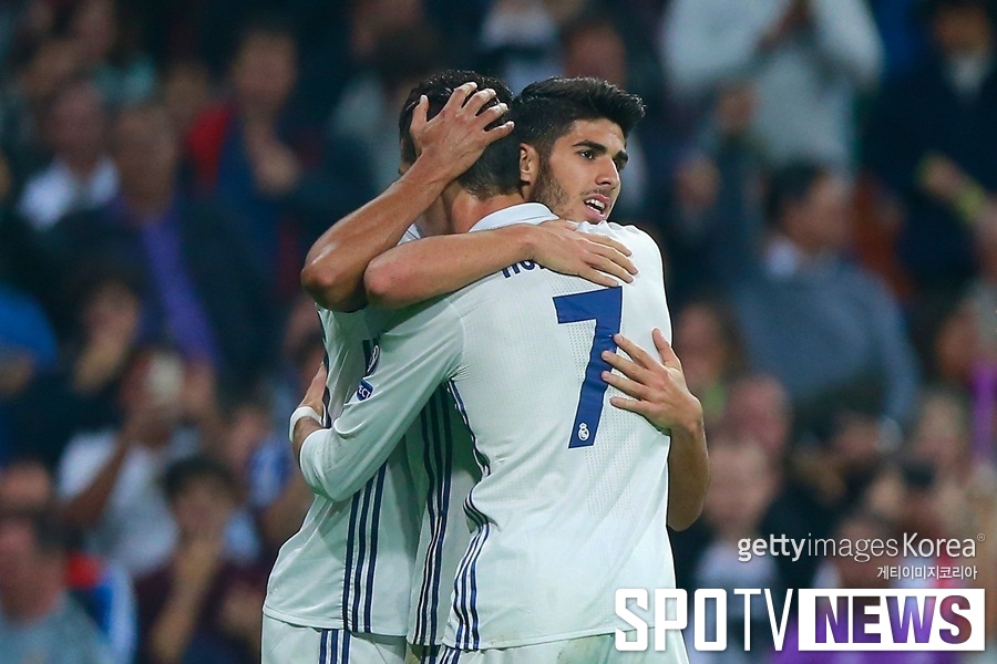 [UCL 영상] '호날두 2AS' 레알 마드리드, 레기아 5-1 완파