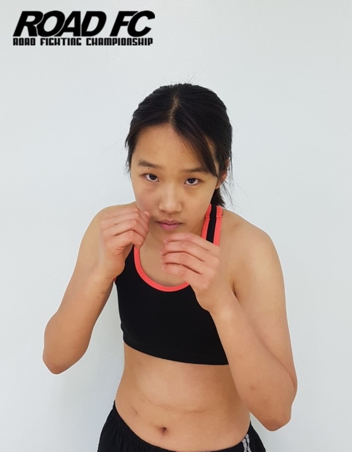 [ROAD FC 037 XX D-3] '홍영기보고 꿈 키운' 박나영, ROAD FC 깜짝 데뷔!