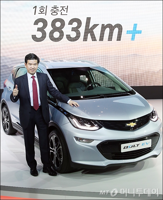 [사진]볼트EV, '1회 충전으로 383km 주행'