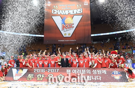 [MD포토] 통합우승 KGC '우리가 챔피언'