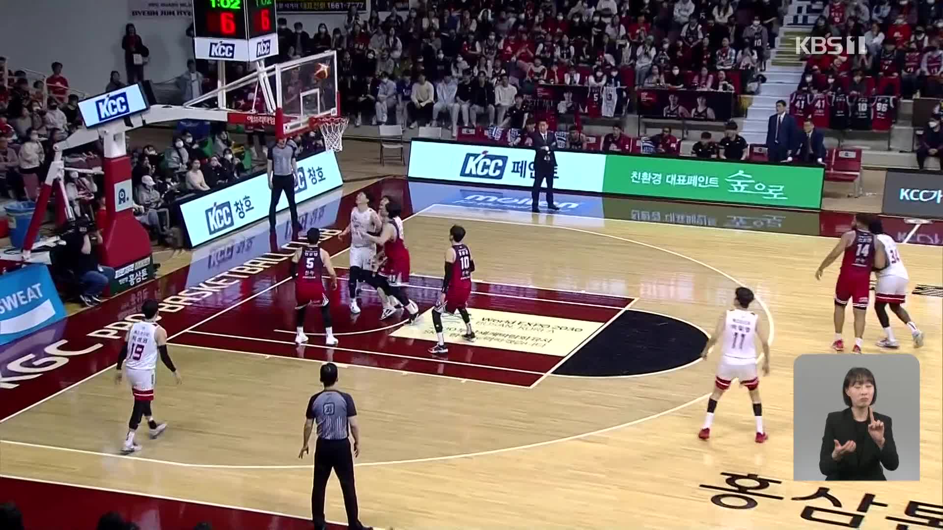 다음스포츠 | 프로농구 SK, MVP 김선형 앞세워 1차전 승리