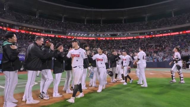 다음스포츠 | KIA vs KT KBO 와일드카드 결정전 | 10월 13일_04