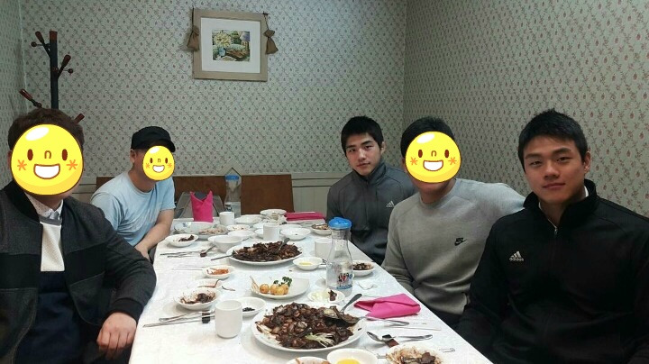 더쿠 국내 게이들에게 진짜 인기 있는 남자