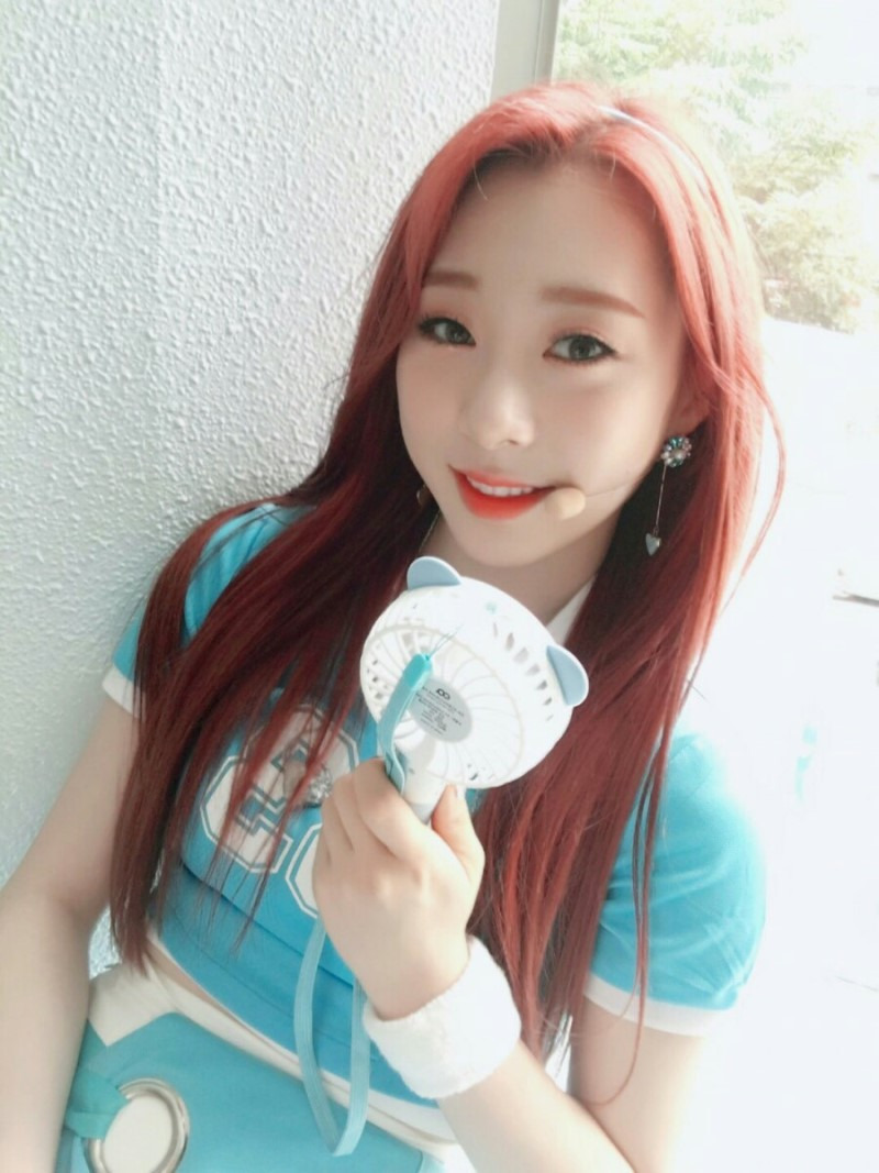 우주소녀 유연정 후방주의 짤티비 Jjtvkr