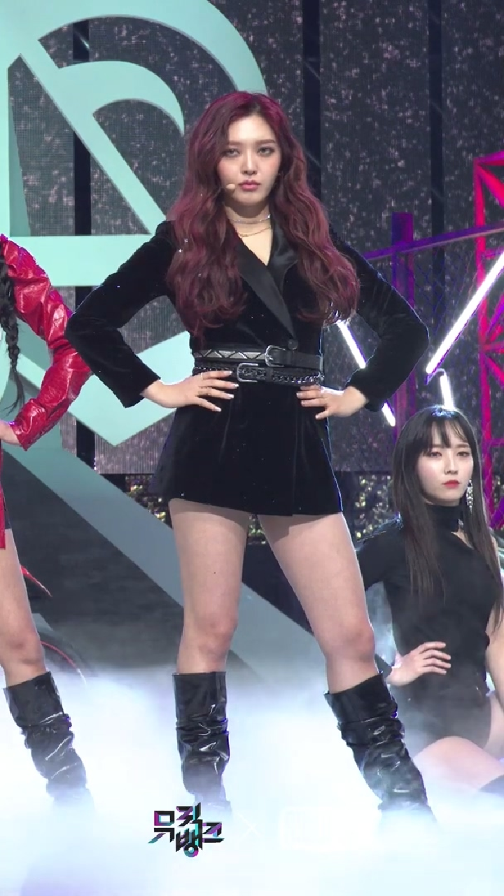 다음연예 | [K-Fancam] AOA 찬미 직캠 날 보러 와요 (AOA CHAN MI Fancam) l @MusicBank 191129 - 뮤직뱅크 직캠 - 1006회