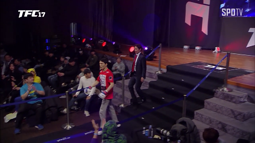 다음스포츠 | [풀영상] TFC17 김규성 vs 와타나베 마사유키