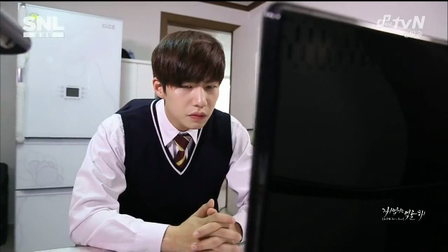 [SNL코리아] 야한거 보는 송재림.swf - 인스티즈(instiz) 인티영상 (종료) 카테고리