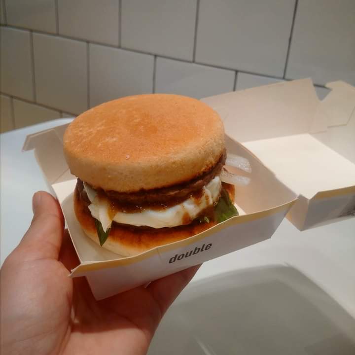 베트남 맥도날드에서 파는 쌀국수 버거(Pho Burger) 먹고싶다 VS 이건 좀.. - 악플달면 쩌리쩌려버려 - ＊여성시대 ...