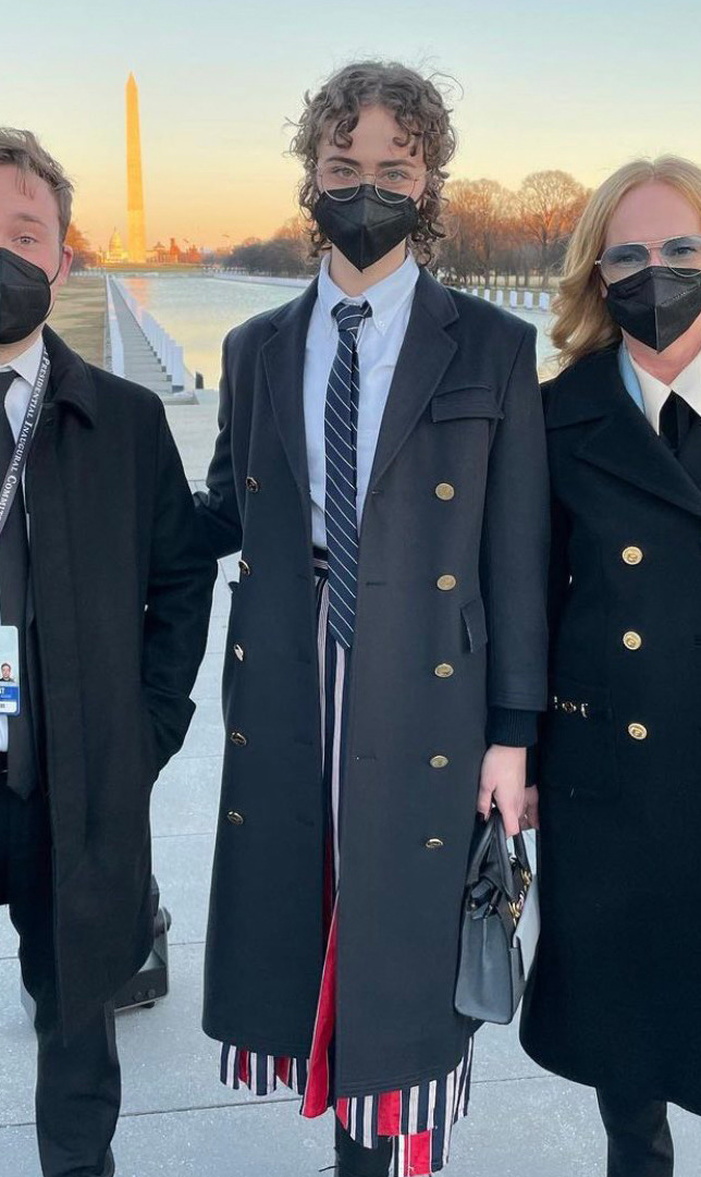 요즘 해리스 부통령이 핫해서 써보는!! 미국에서 유명한 해리스의 의붓딸 ella emhoff - 악플달면 쩌리쩌려버려 - ＊여성 ...