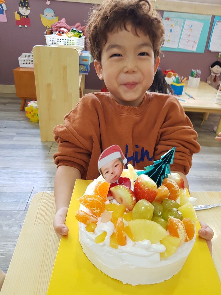 ♡행복한 크리스마스 케이크 만들기♡ - 똑똑·푸르른반 친구들 - 리틀킹덤어린이집