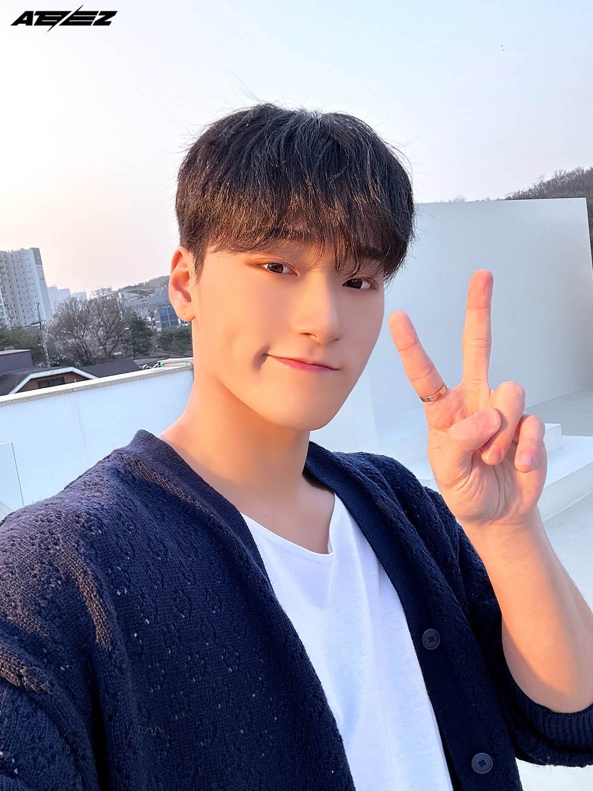 ATINY에게 위로를 전한 산 한숨 비하인드 - FOR. ATINY - ATEEZ(에이티즈) 공식 팬카페